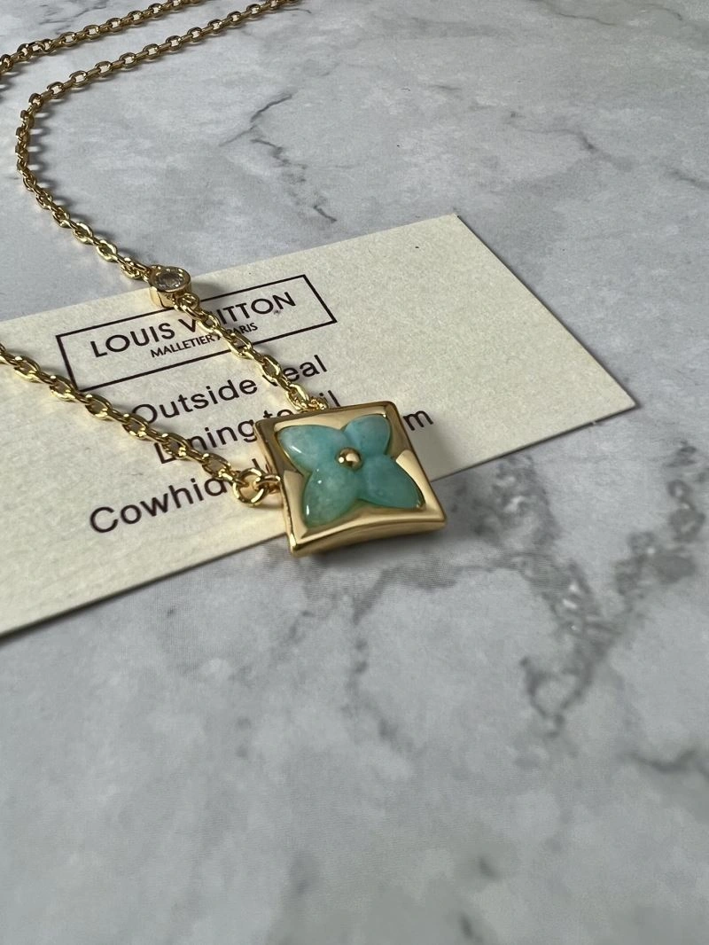 Exact replica Louis Vuitton Necklaces