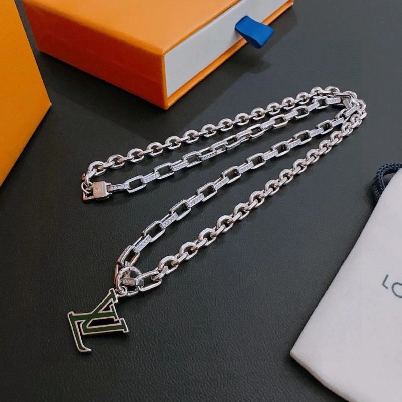 Cut-rate Louis Vuitton Necklaces