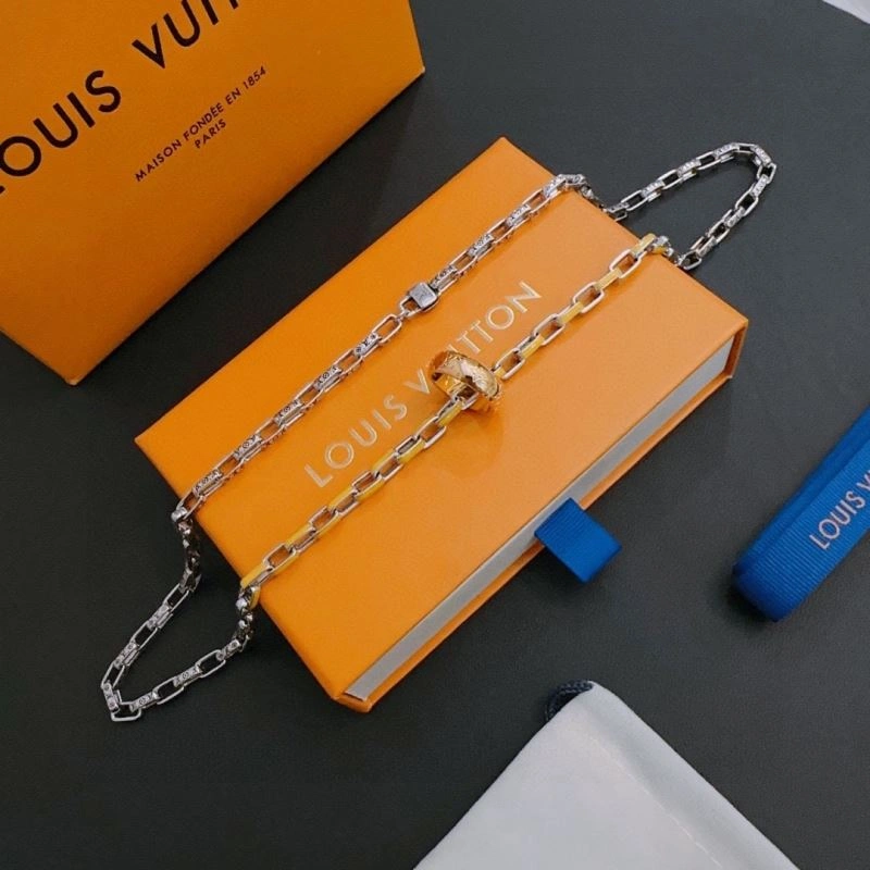 Original Louis Vuitton Necklaces