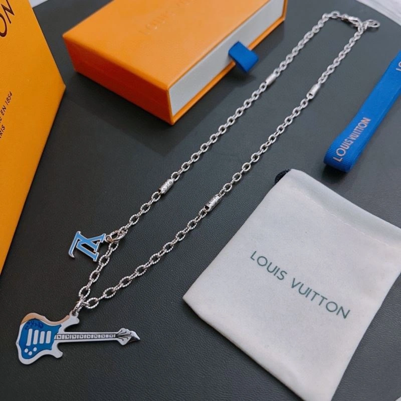 Inexpensive Louis Vuitton Necklaces
