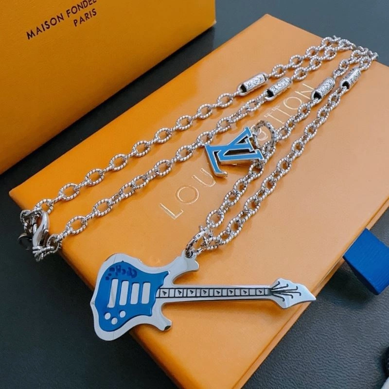 Inexpensive Louis Vuitton Necklaces
