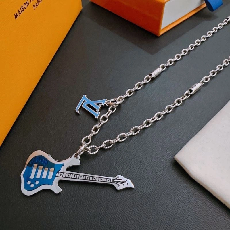 Inexpensive Louis Vuitton Necklaces