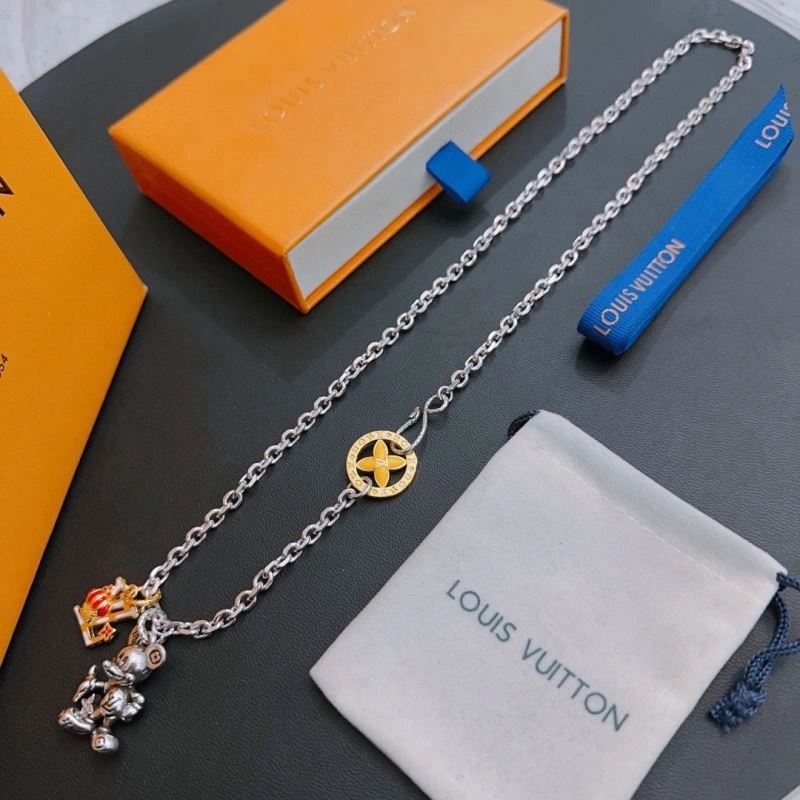 Discounted Louis Vuitton Necklaces