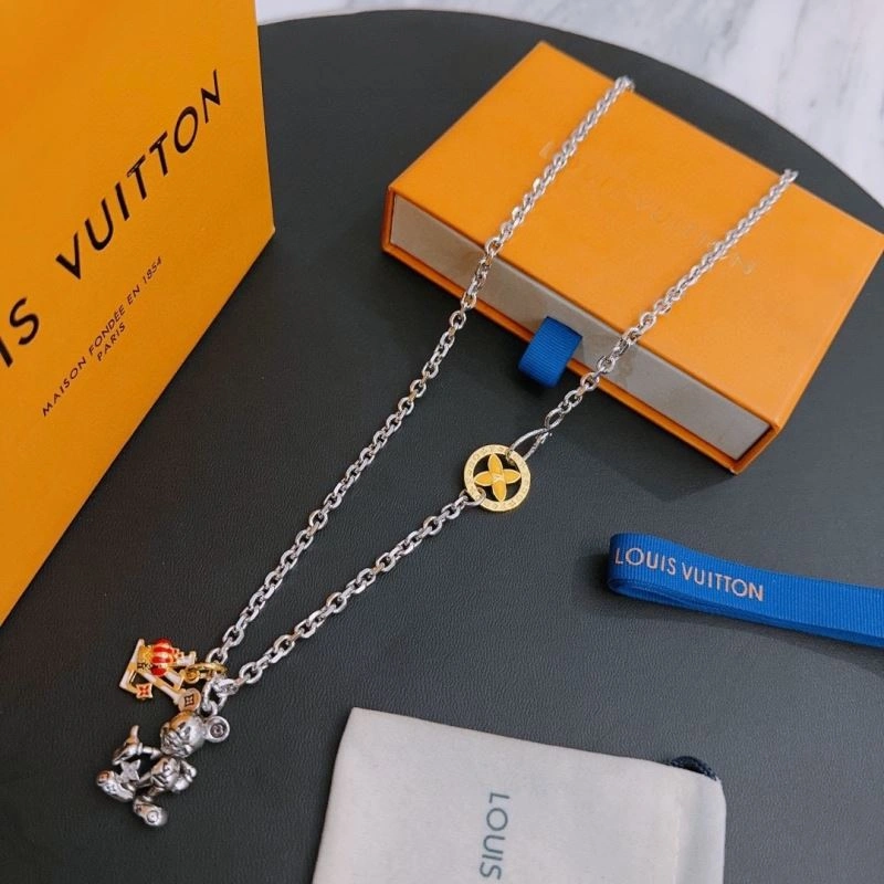 Discounted Louis Vuitton Necklaces
