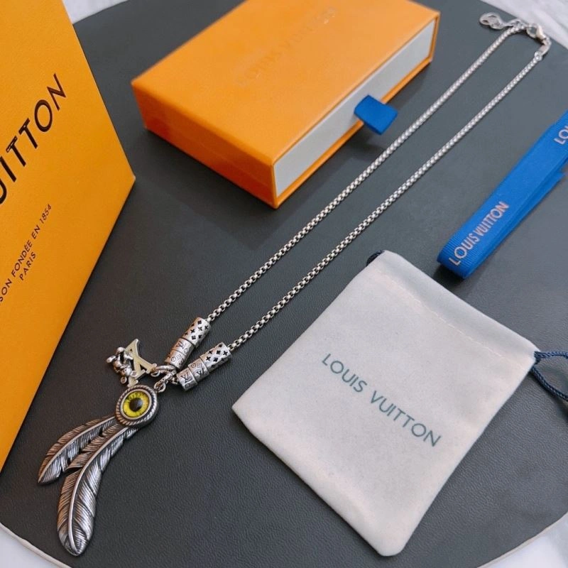 Real Louis Vuitton Necklaces