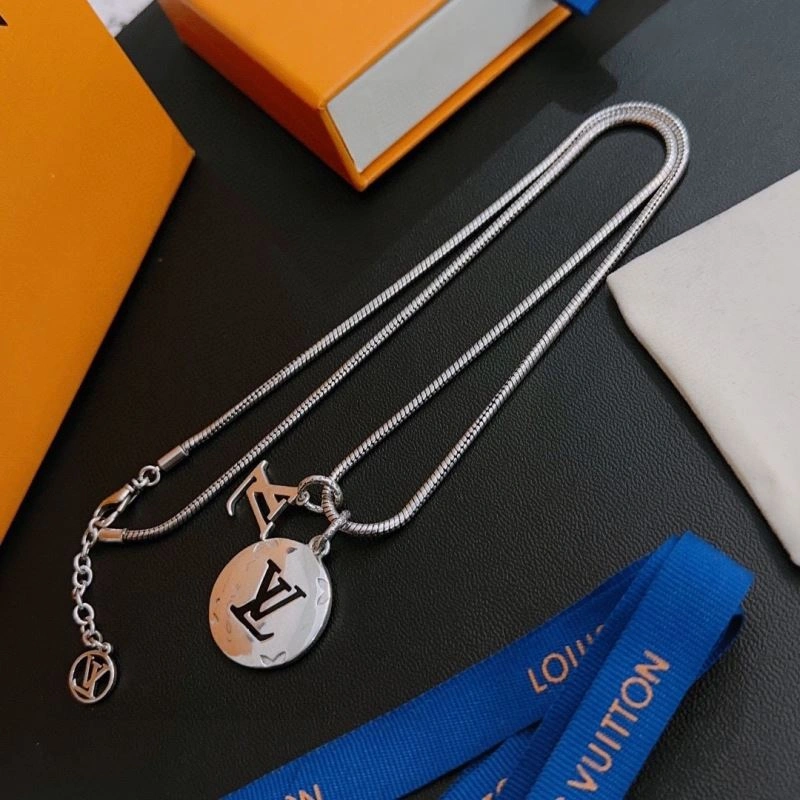 Louis Vuitton Necklaces
