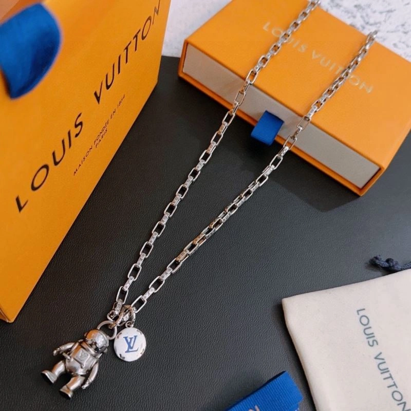Top match Louis Vuitton Necklaces