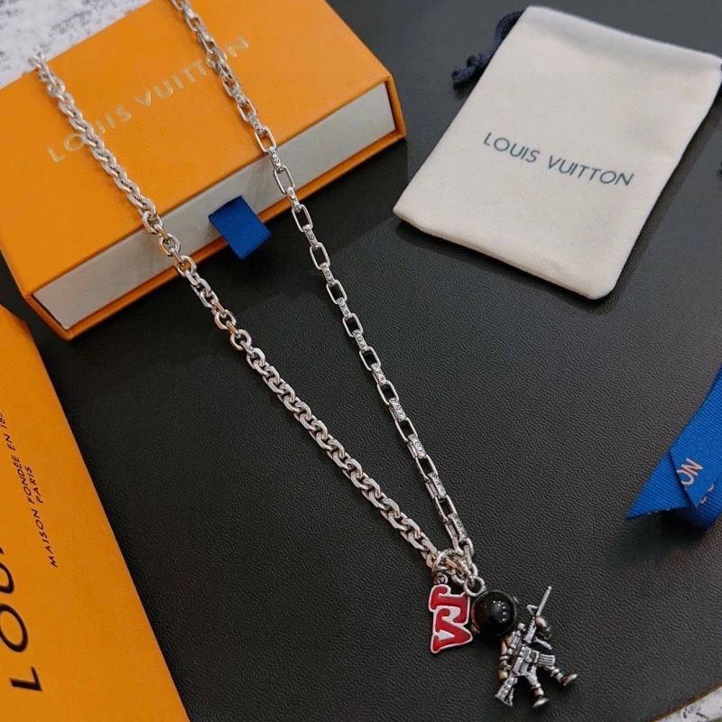 Mirror quality Louis Vuitton Necklaces