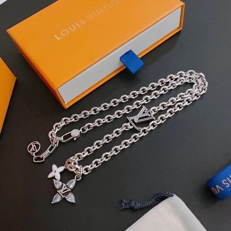 Cut-rate Louis Vuitton Necklaces