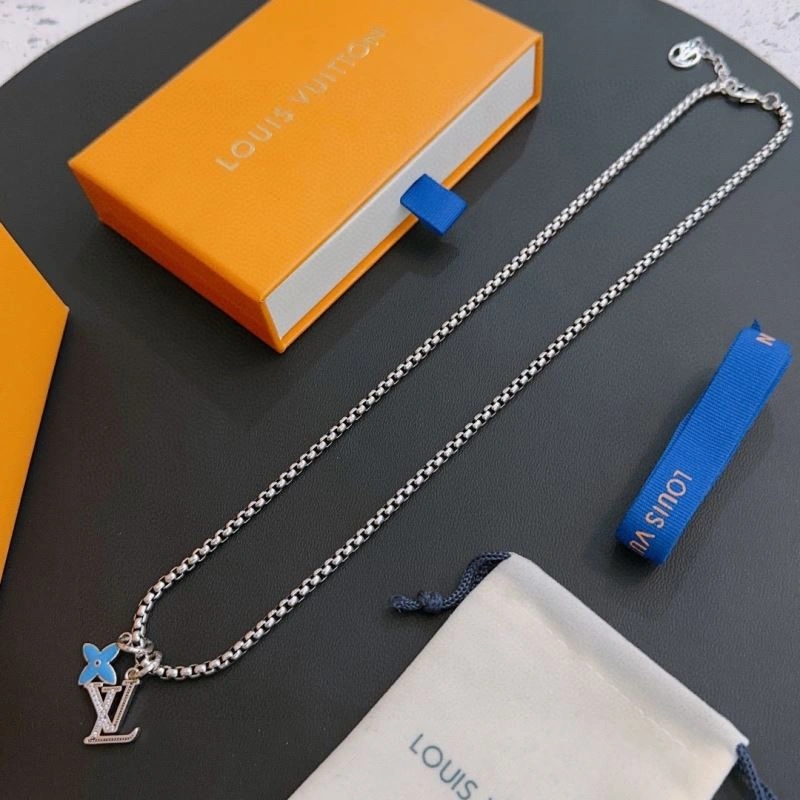 Reasonably priced Louis Vuitton Necklaces