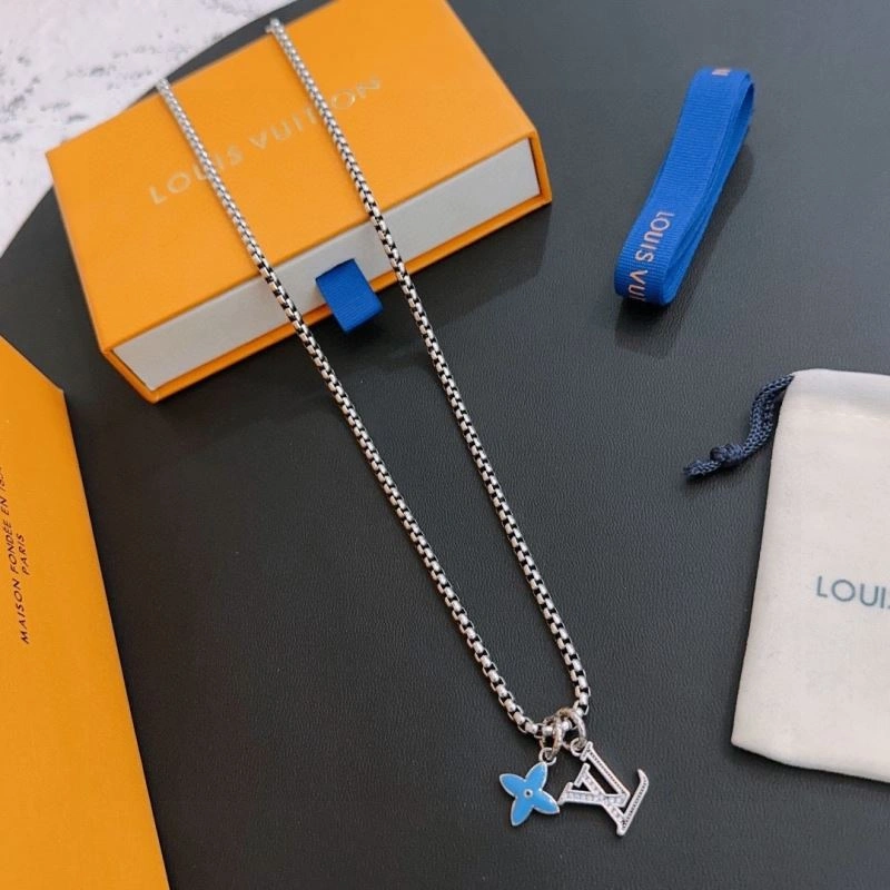 Reasonably priced Louis Vuitton Necklaces
