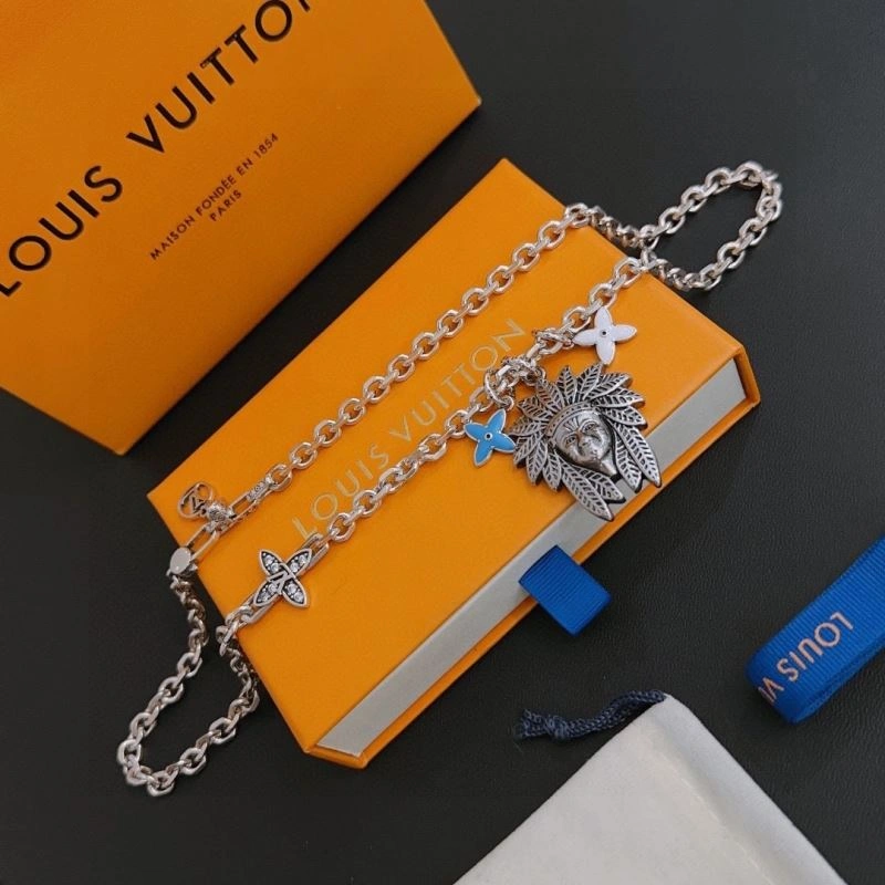 Affordable Louis Vuitton Necklaces