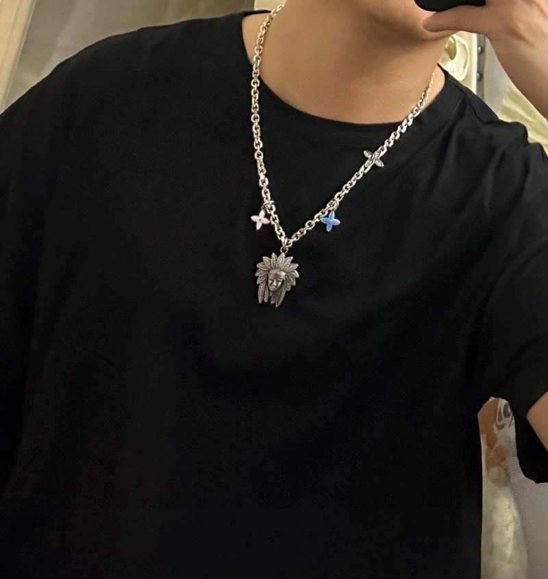 Affordable Louis Vuitton Necklaces