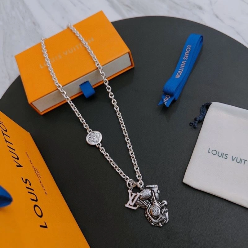 Louis Vuitton Necklaces