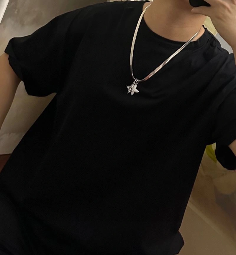 Budget-friendly Louis Vuitton Necklaces