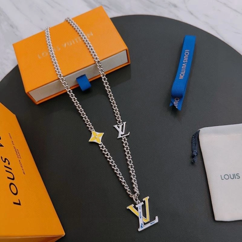 Reasonably priced Louis Vuitton Necklaces
