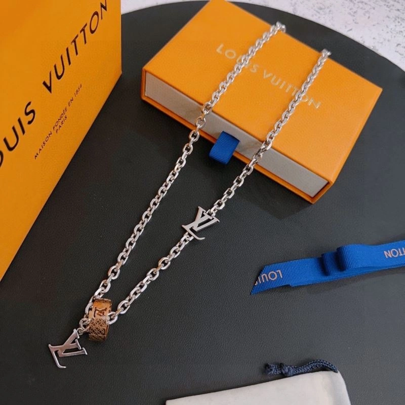 High fidelity Louis Vuitton Necklaces