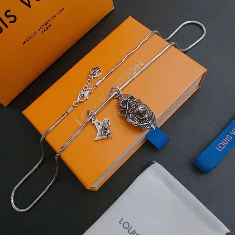 OEM Louis Vuitton Necklaces