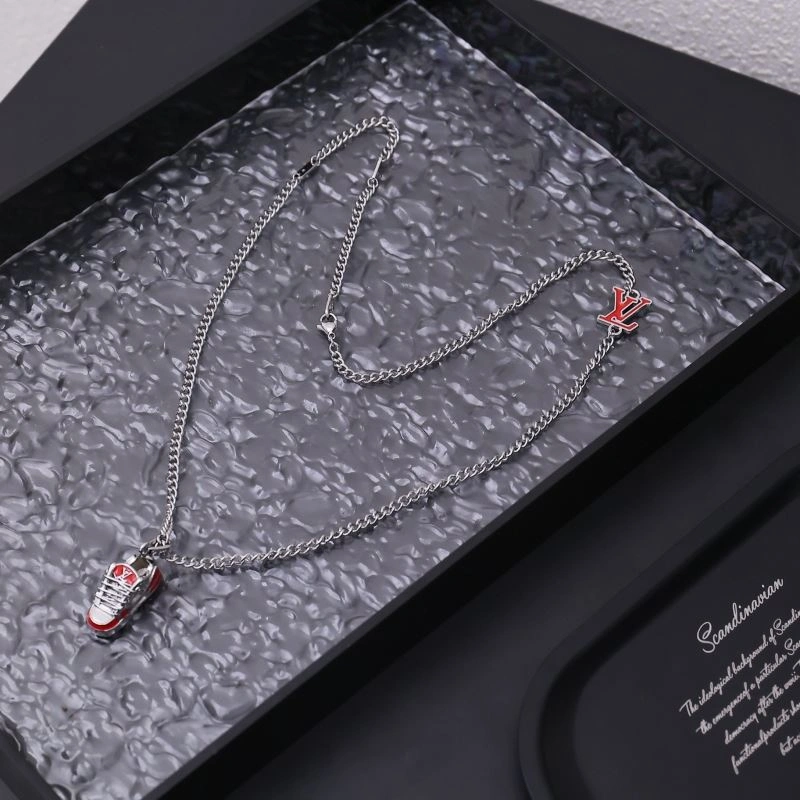 Mirror quality Louis Vuitton Necklaces