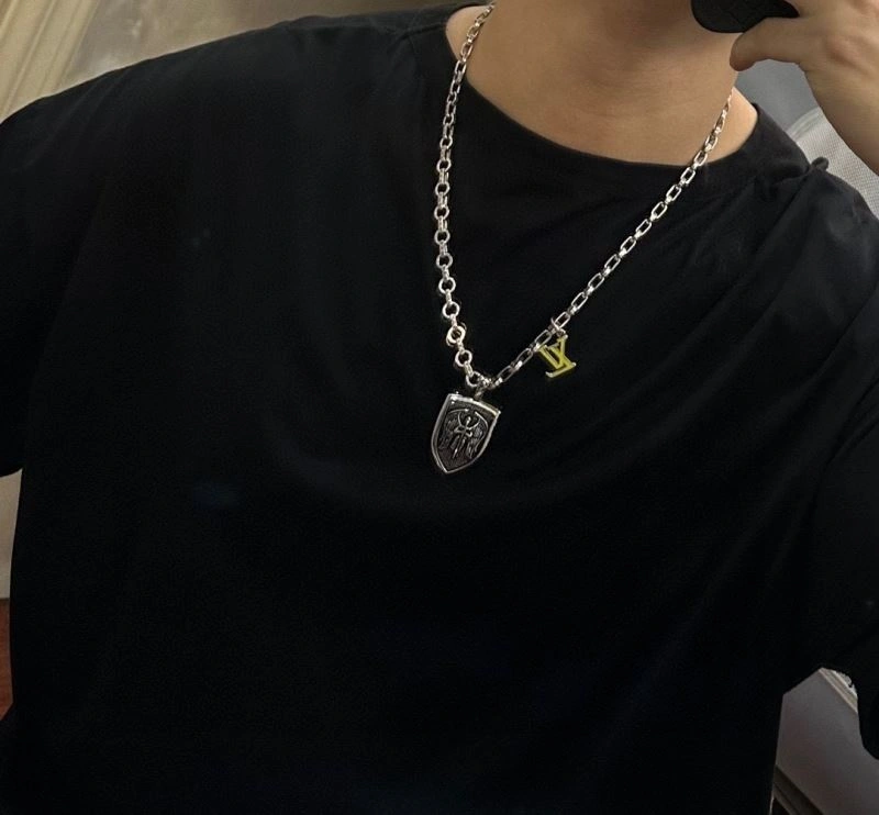Economical Louis Vuitton Necklaces