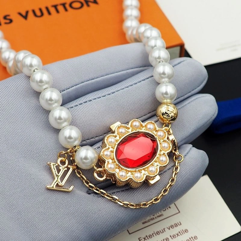 Economical Louis Vuitton Necklaces