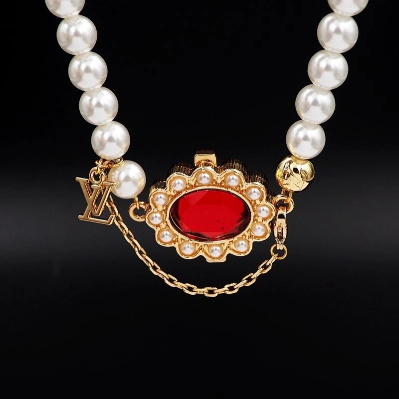 Economical Louis Vuitton Necklaces