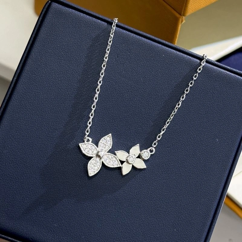 Indistinguishable Louis Vuitton Necklaces