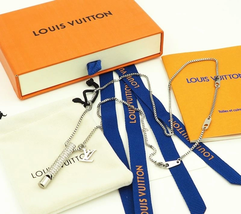 Indistinguishable Louis Vuitton Necklaces
