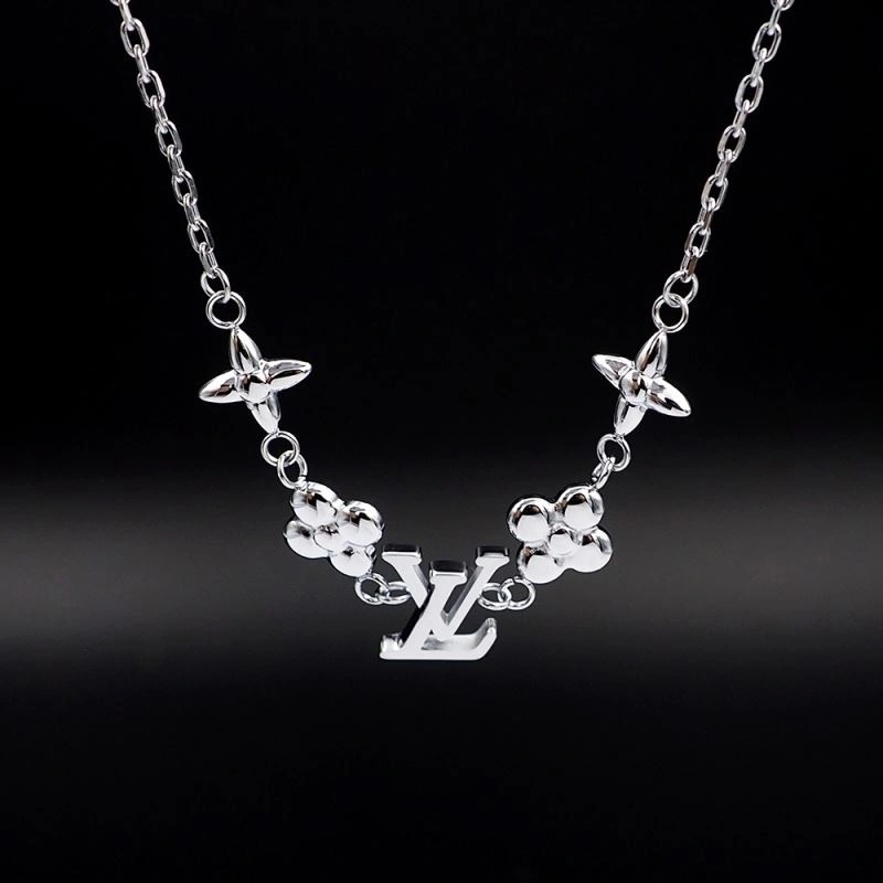High accuracy Louis Vuitton Necklaces