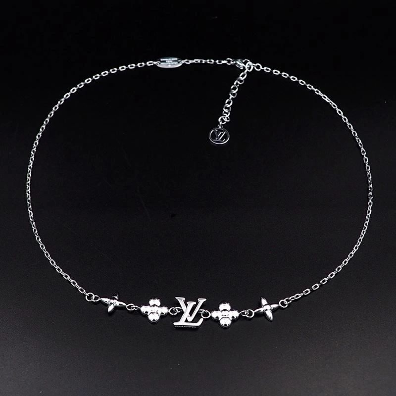 High accuracy Louis Vuitton Necklaces