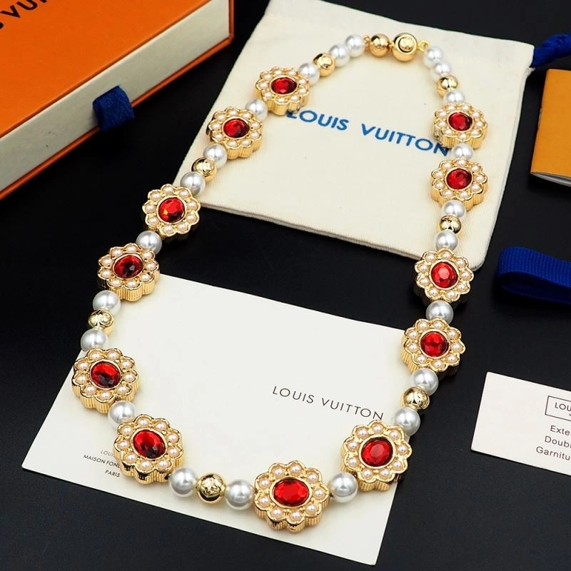 Top mirror Louis Vuitton Necklaces