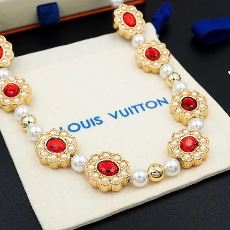 Top mirror Louis Vuitton Necklaces