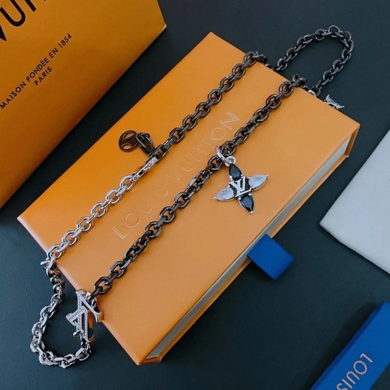 Economical Louis Vuitton Necklaces