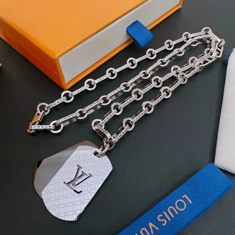 Discounted Louis Vuitton Necklaces