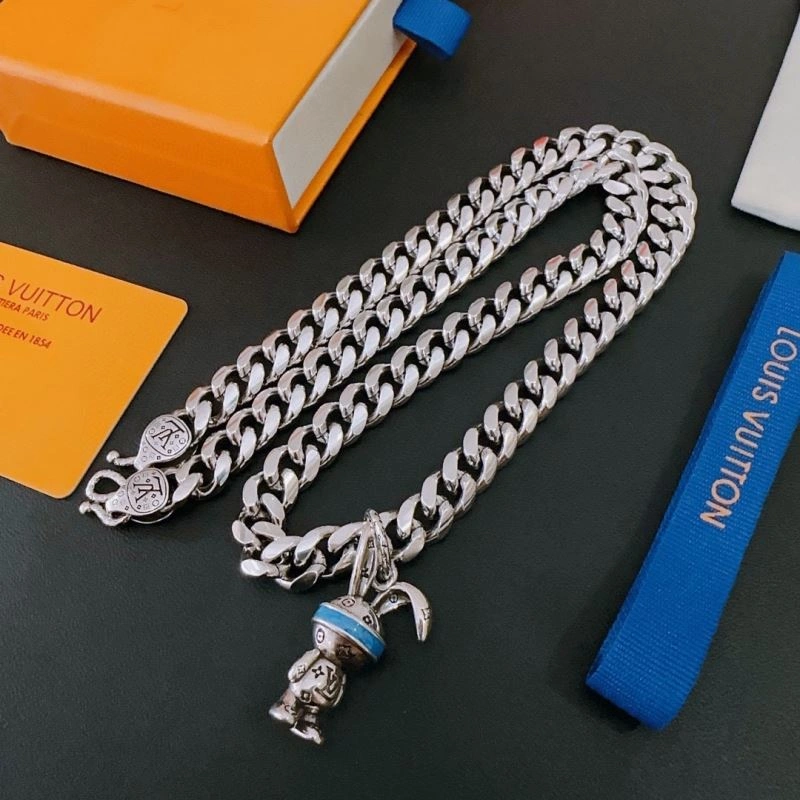 Indistinguishable Louis Vuitton Necklaces