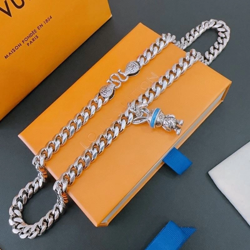 Indistinguishable Louis Vuitton Necklaces