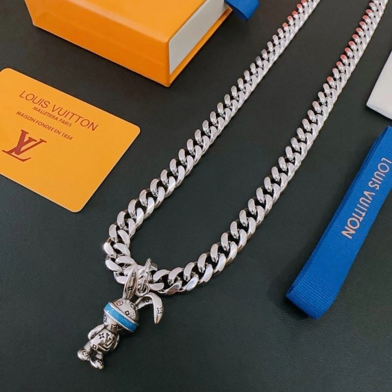 Indistinguishable Louis Vuitton Necklaces