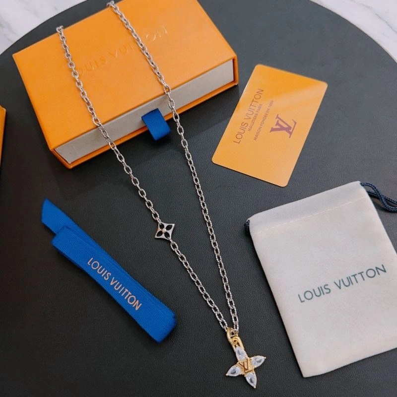 Economical Louis Vuitton Necklaces