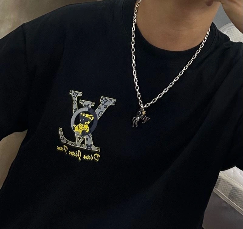 High accuracy Louis Vuitton Necklaces