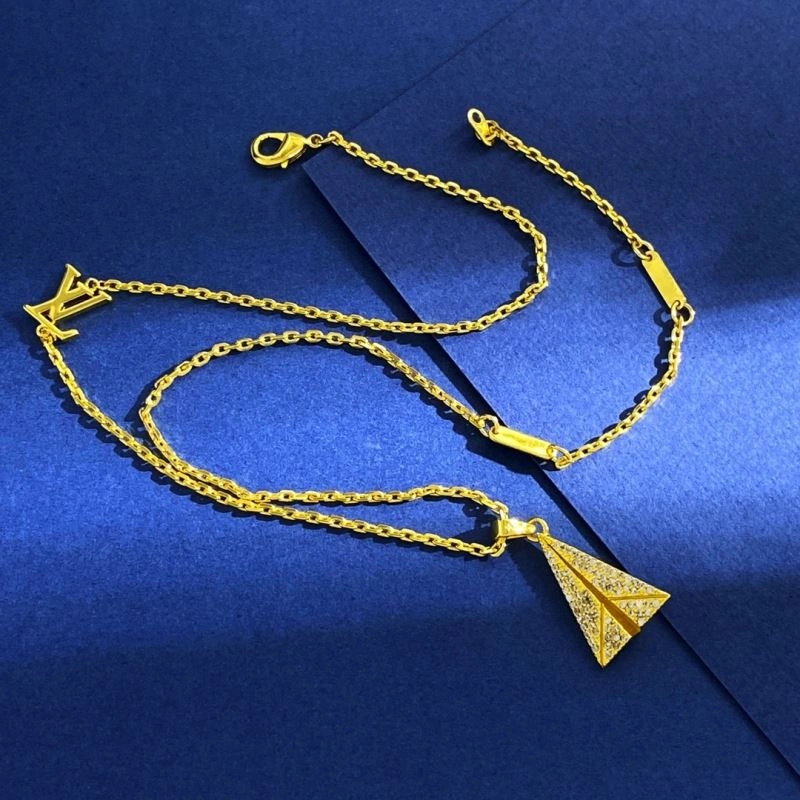 High fidelity Louis Vuitton Necklaces