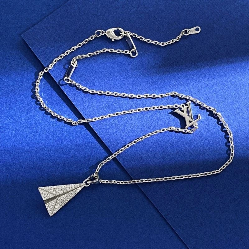 High fidelity Louis Vuitton Necklaces