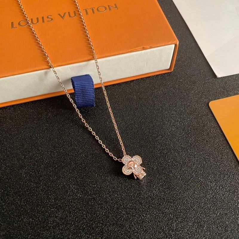 Factory-made Louis Vuitton Necklaces
