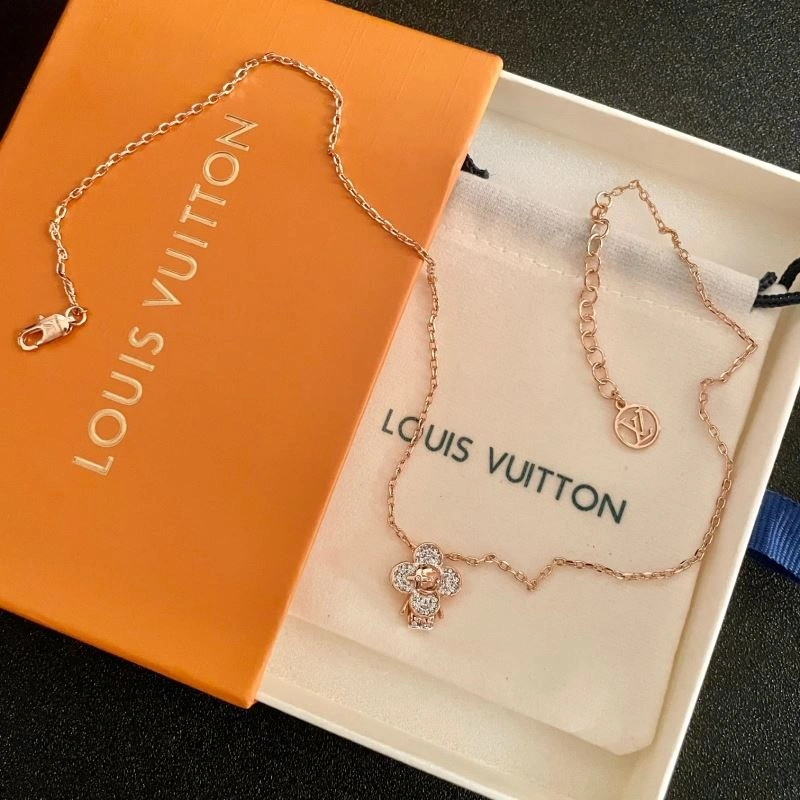 Factory-made Louis Vuitton Necklaces