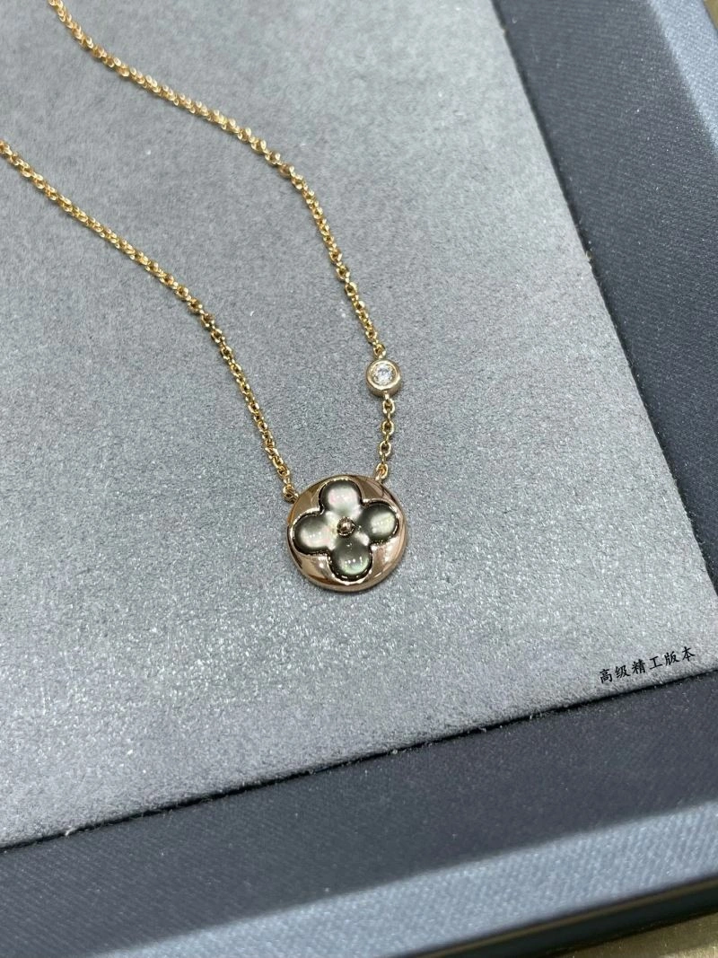 Mirror quality Louis Vuitton Necklaces