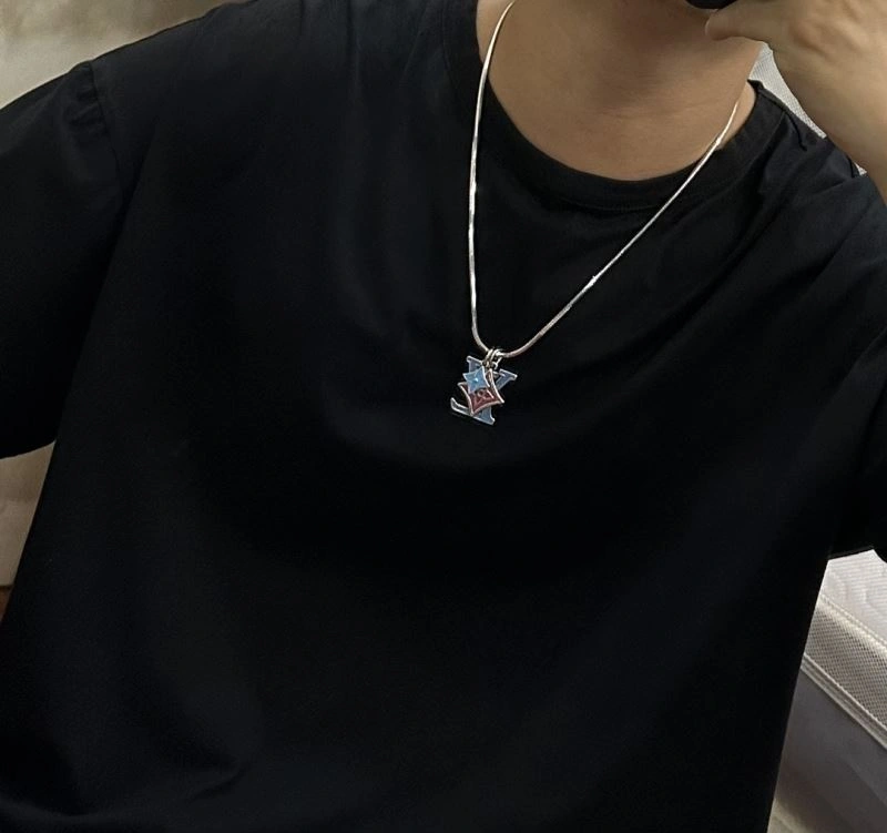 Original Louis Vuitton Necklaces