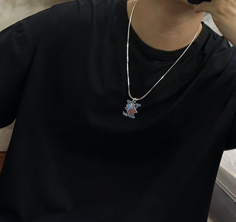 Original Louis Vuitton Necklaces