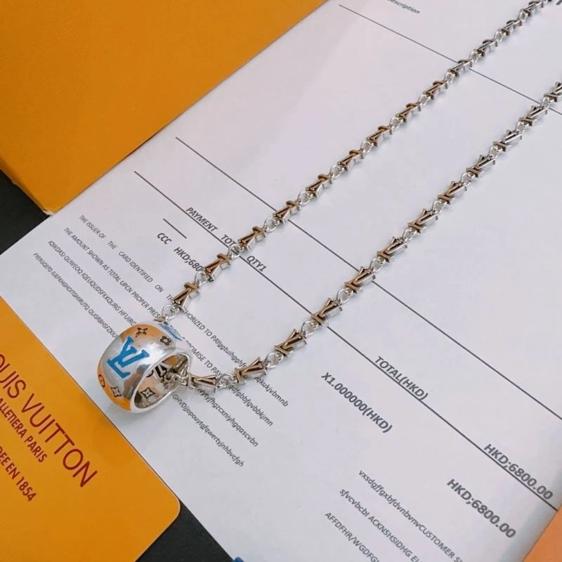 Value-priced Louis Vuitton Necklaces