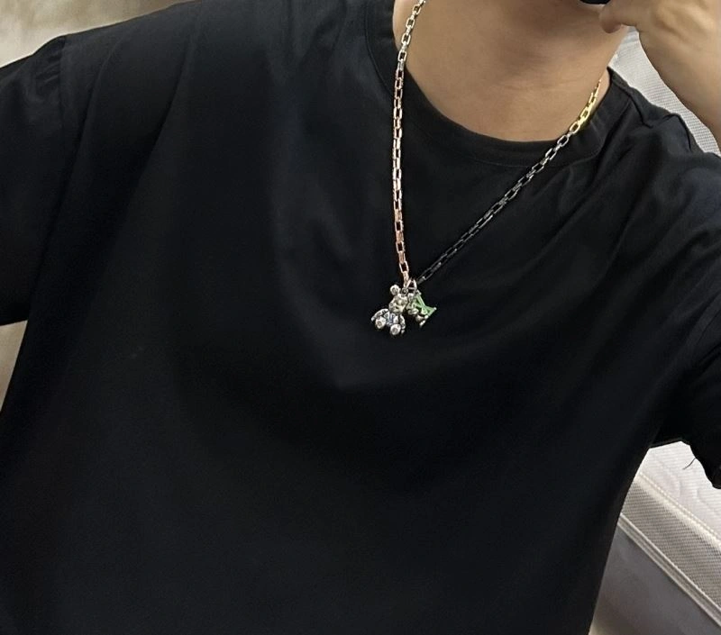 Inexpensive Louis Vuitton Necklaces