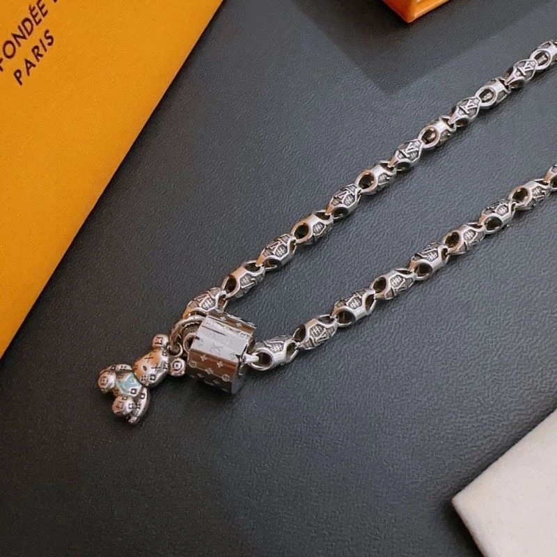 Factory-made Louis Vuitton Necklaces