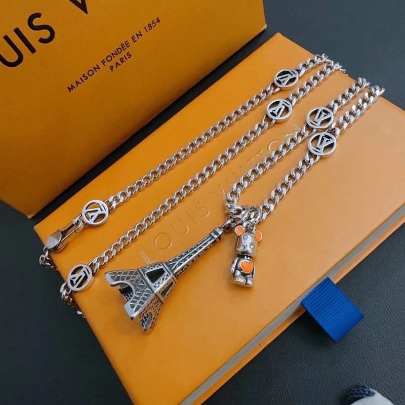 Legit Louis Vuitton Necklaces